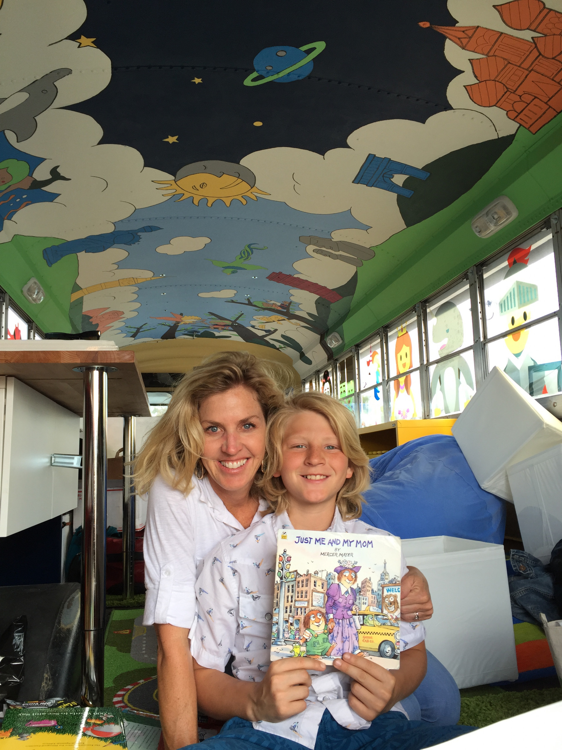 "Converting a bus into a Learning Center" - Path on The Wonderment